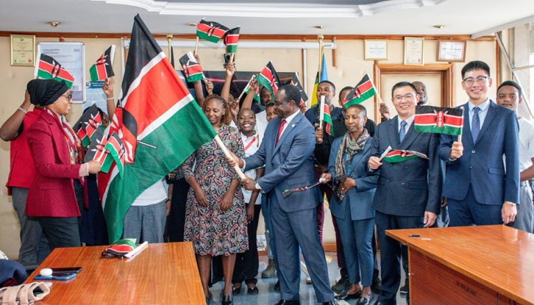 CS Ogamba Flags Off 16 Students For Global Huawei ICT Competition In ...