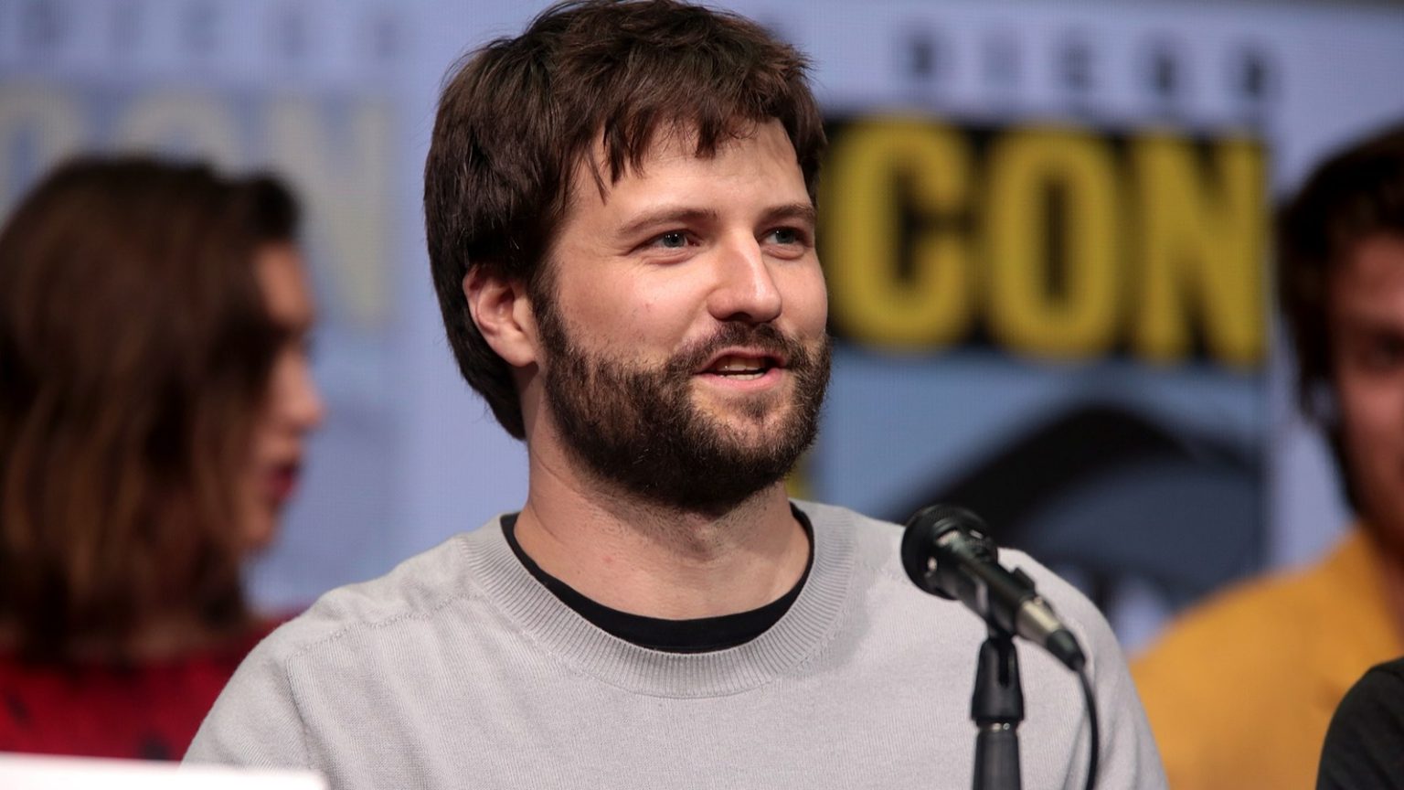 Ross Duffer Siblings: All About Matt Duffer - Kahawatungu