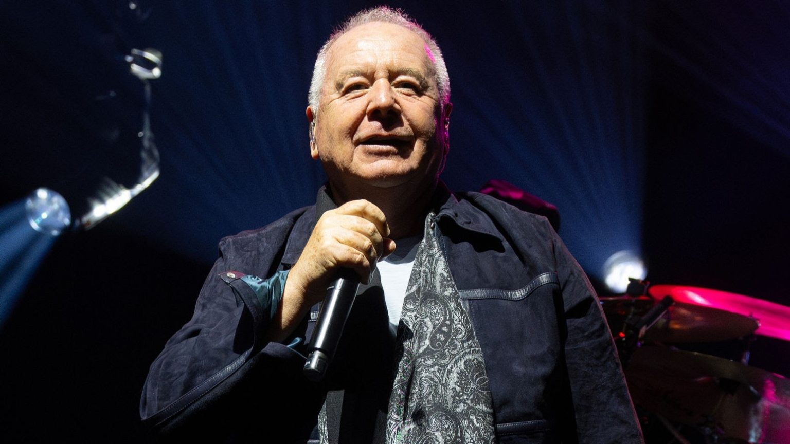 Jim Kerr Siblings: Meet Mark Kerr and Paul Kerr - Kahawatungu