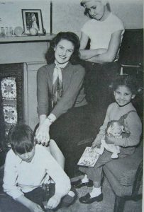 Ray Davies Siblings: Meet the Siblings Squad Behind the English ...