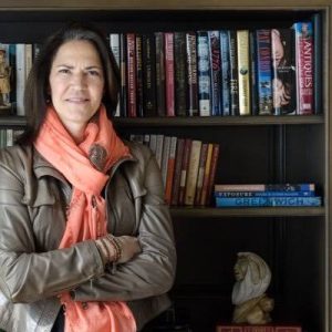 Mark Messier Siblings: Meet Paul, Mary-Kay and Jennifer Messier ...