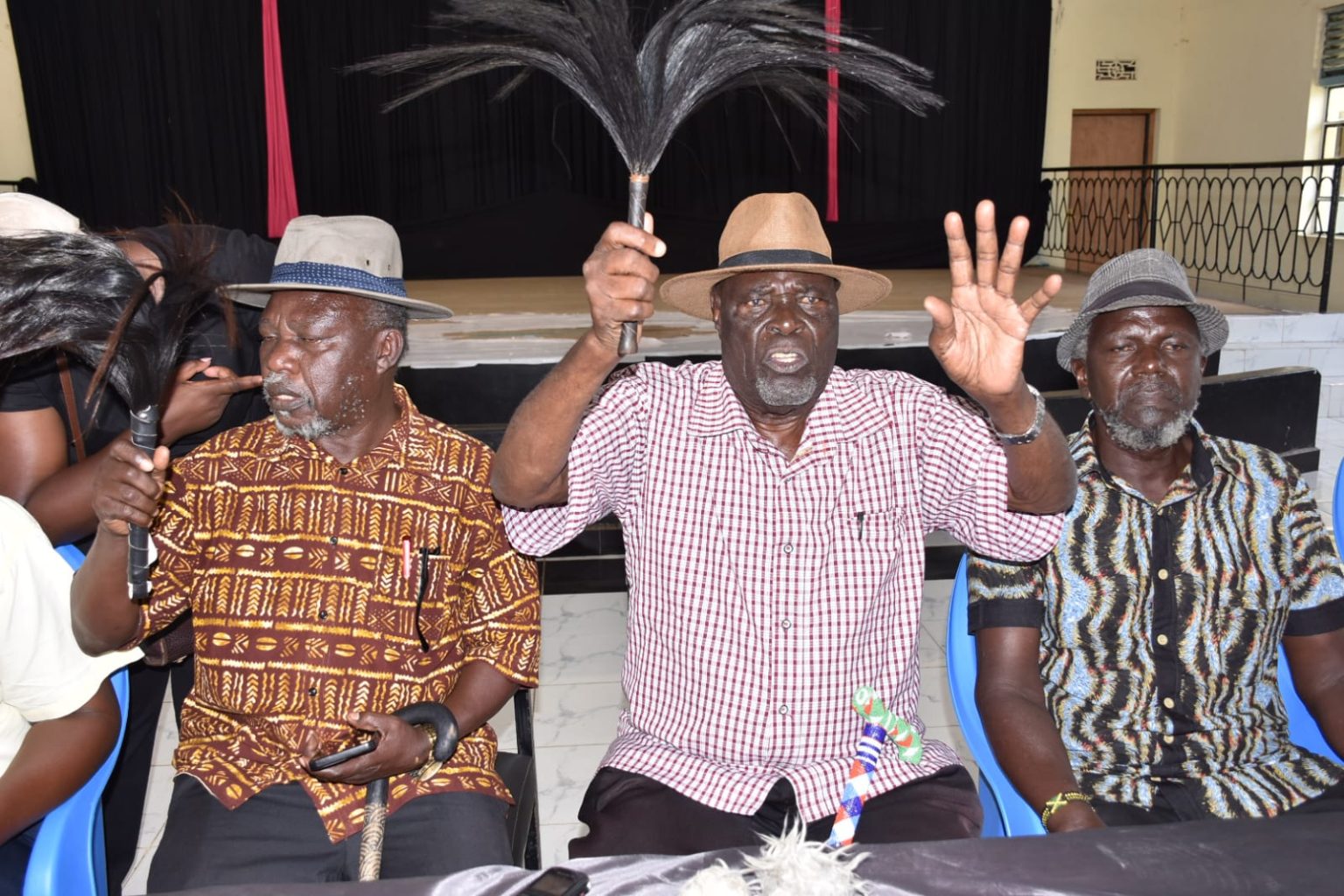Luo Council of Elders want to perform Raila’s final rites - Kahawatungu