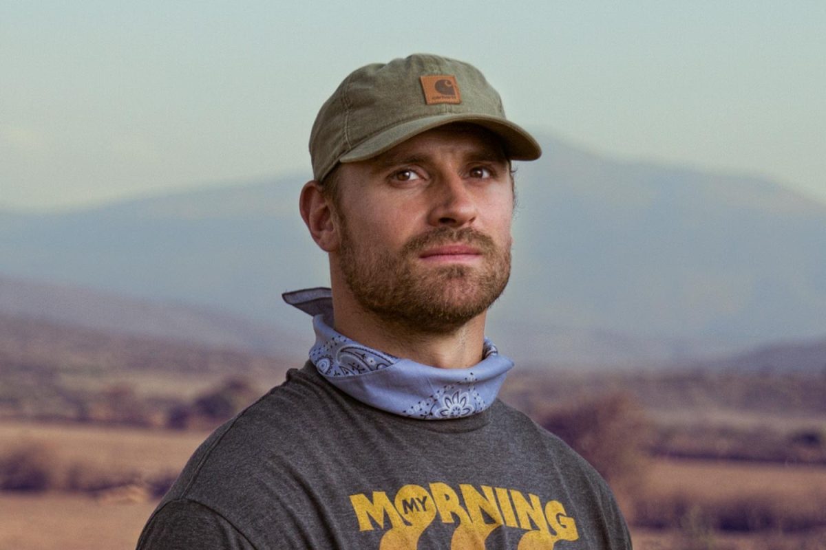 Kyle Long Siblings: Meet Chris and Howie Long Jr. - Kahawatungu