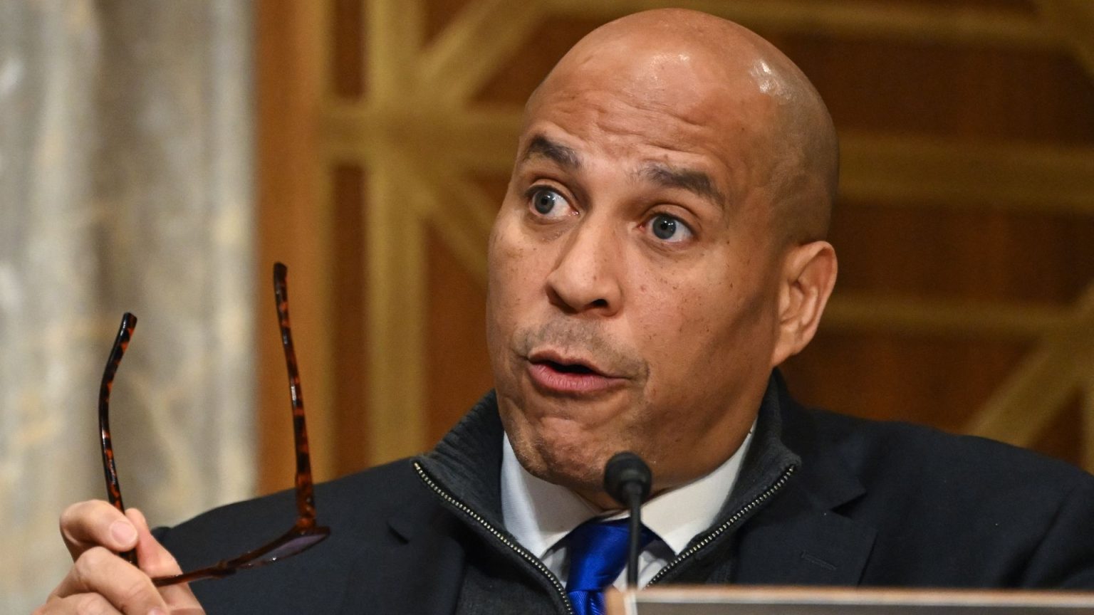 Cory Booker Siblings: All About Cary and John Taylor Booker - Kahawatungu