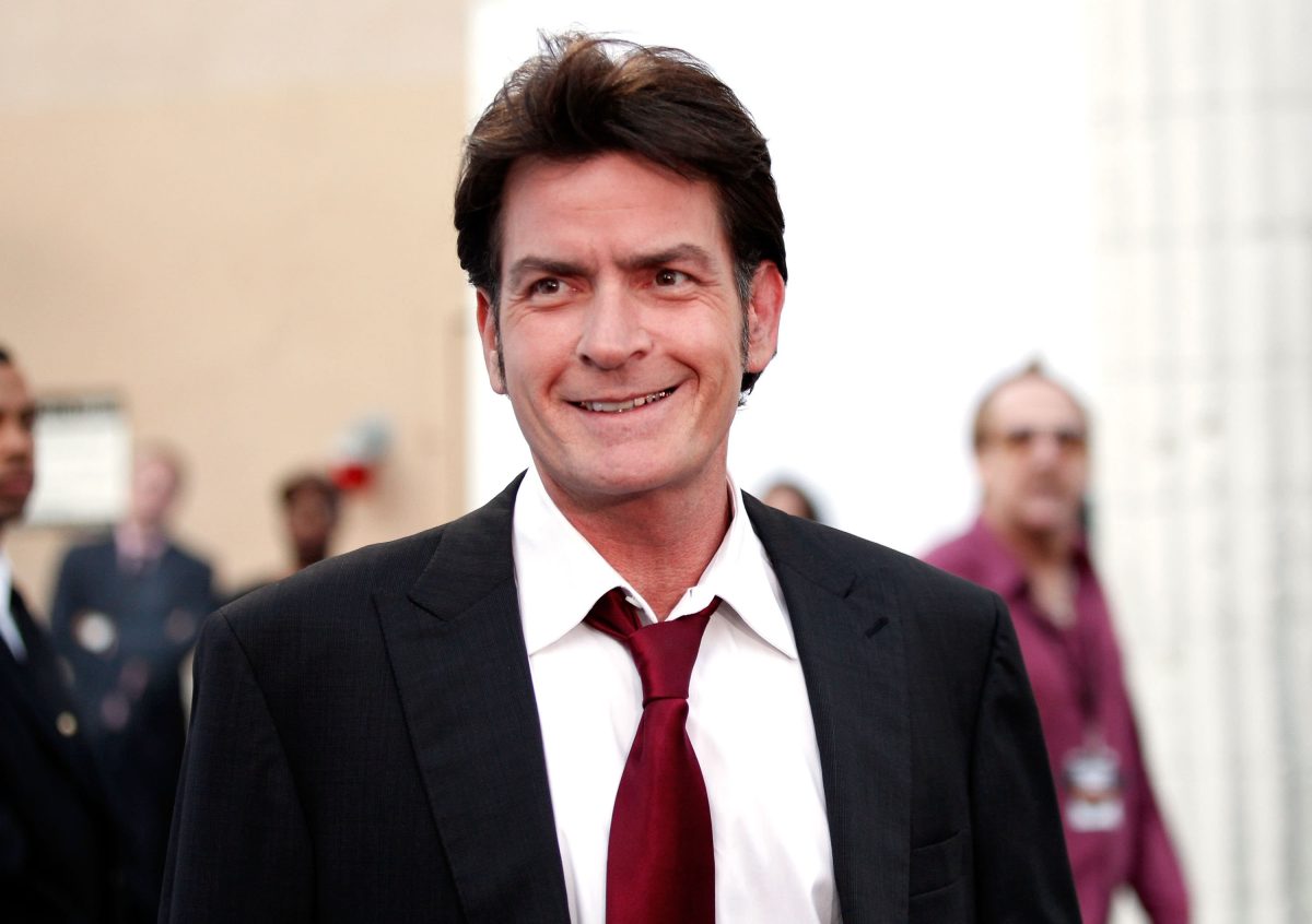 What is Charlie Sheen Net Worth and Salary? - Kahawatungu
