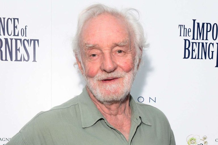 Patrick Godfrey, ‘Ever After’ and ‘Les Misérables’ Actor, Dies Aged 93 ...